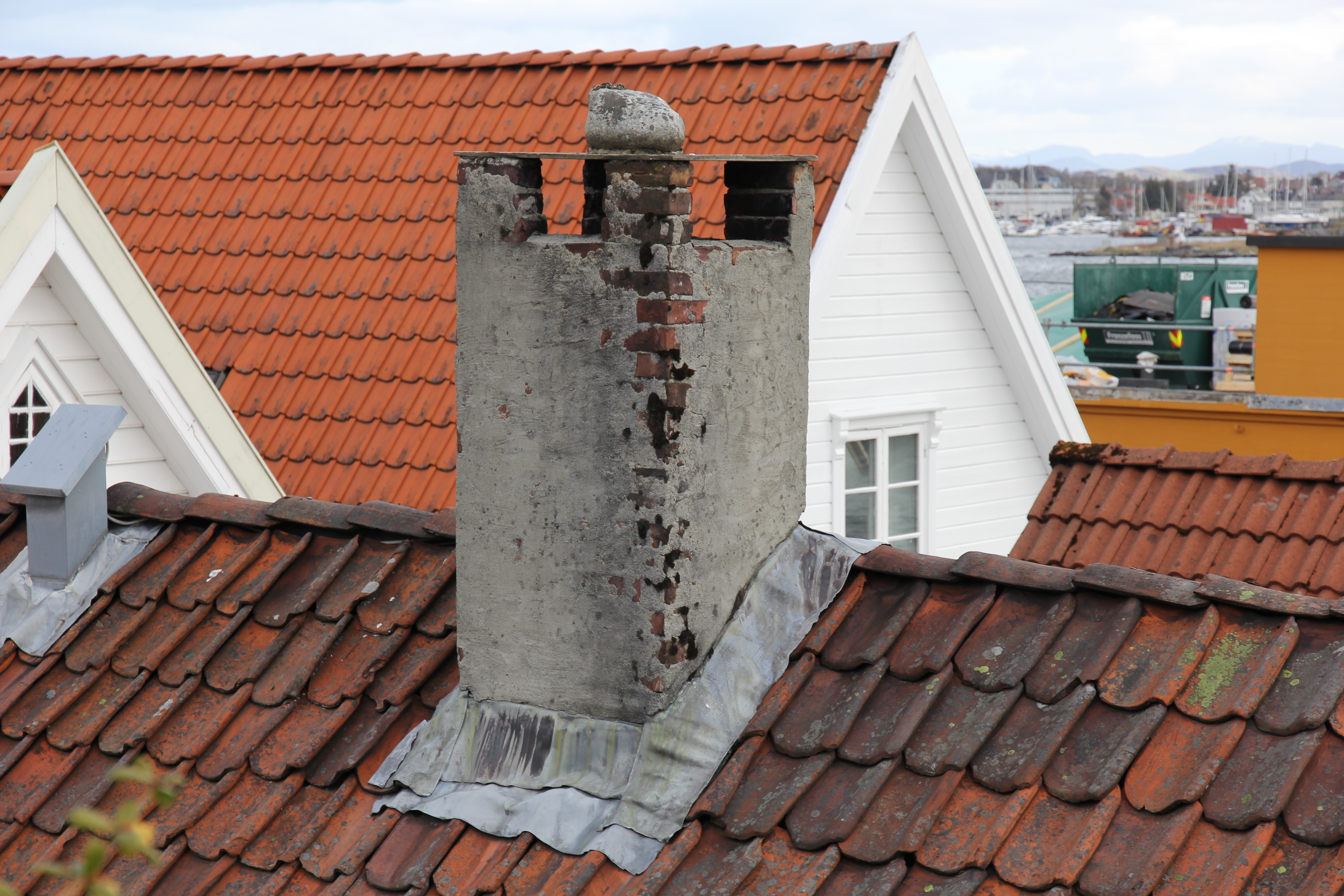 Skorsteiner og skorsteinspiper - Bygg og Bevar